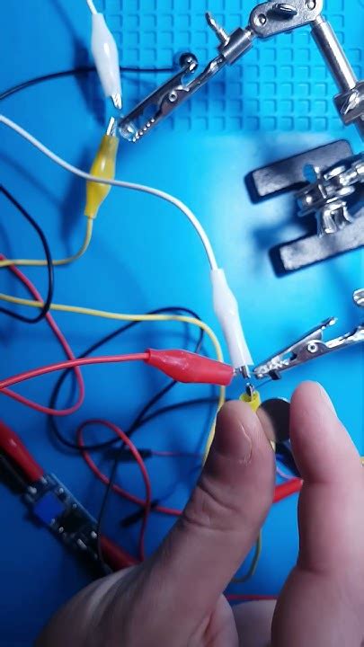 Hall Effect Sensors Explained Experiment Diy Halleffect Physics