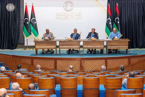 حفتر وباتيلي يتفقان على ضرورة الانتهاء من وضع القوانين الانتخابية