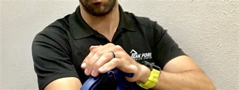 Top Tips To Treat Tennis Elbow At Home Peak Form Health Center