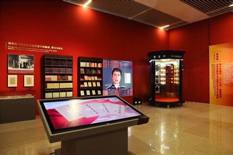 “真理的力量——纪念马克思诞辰200周年主题展览”在国家博物馆开幕（图集）