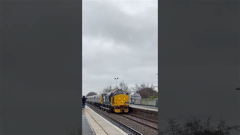 Class 37 37403 Isle Of Mull Full Lack Through A Very Rainy Lochgelly