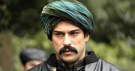 Бурак Озчивит признался какая сцена в сериале Великолепный век