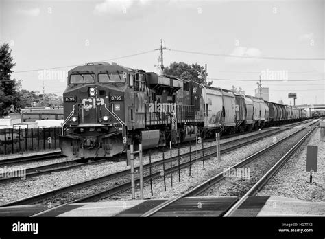 Canadian Pacific Powered Freight Train Approaches Franklin Park Train