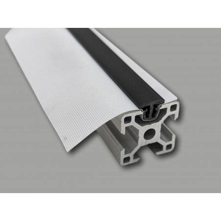 Profilé à clipser pour profilé à fente de mm Noir