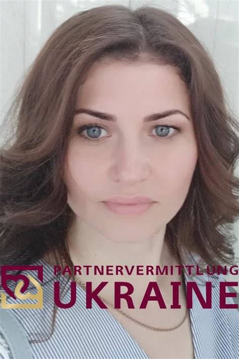 Partnervermittlung Valentina 43 Eine Attraktive Dame Aus