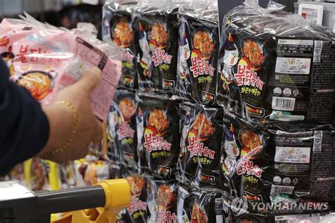 불닭 돌풍 전세계 난리더니… 삼양 농심 제쳤다 파이낸셜뉴스