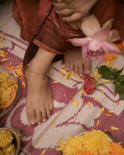 Anju Marys Feet