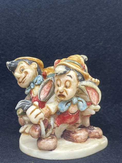 Disney Disneyland Pinocchio 小木偶擺設 2004年 興趣及遊戲 玩具 And 遊戲類 Carousell