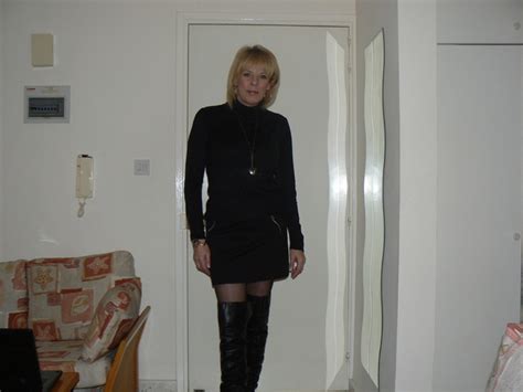 Laughnluv 47 From Romford Is A Local Granny Looking For Casual Sex