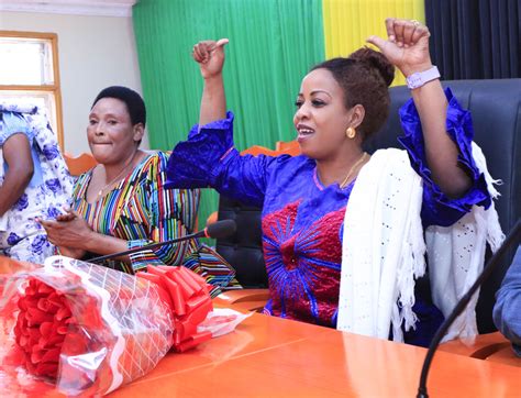 Mbunge Lucy Mayenga Atoa Msaada Wa Majiko Ya Gesi 250 Kwa Mama Lishe