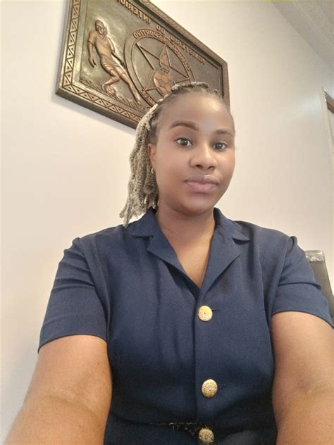 Perfil De Elga 2 Encontros Online