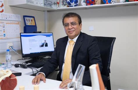 Best Orthopaedic Sport Doctor British Trained Consultant