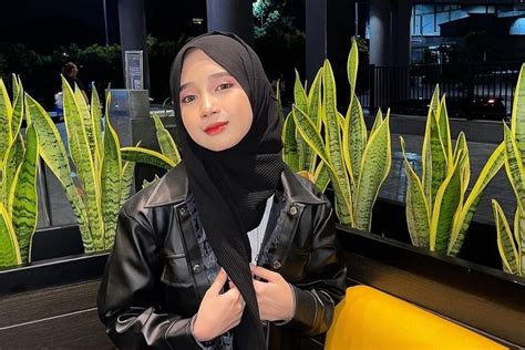Profil Biodata Savira Malik Pacar Rafiq Iqbal Lengkap IG Instagram