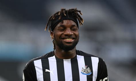 allan saint maximin shares cryptic instagram story sporf
