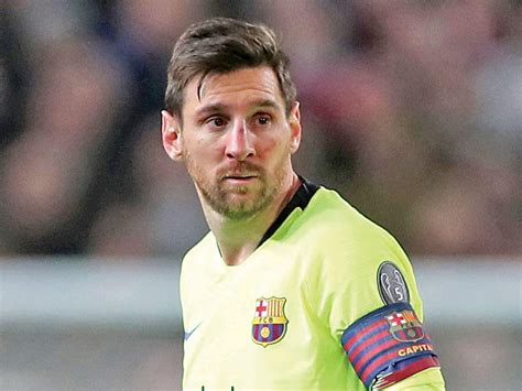 ميسي تحت الملاحظة بعد الإصابة جريدة الجريدة الكويتية