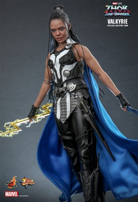 Figurine 16 Thor Love And Thunder Valkyrie Machinegunfr