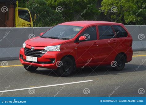 Toyota Avanza E 2017 Editorial Photo Image Of Transportation 283258536
