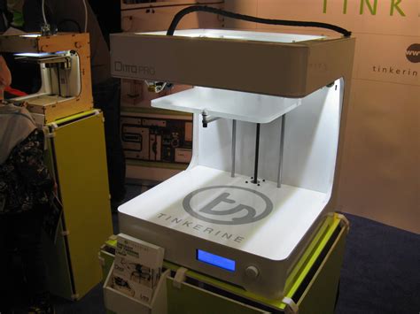 Tinkerine Unveils Ditto Pro 3d Printer Aimed Towards Education Market