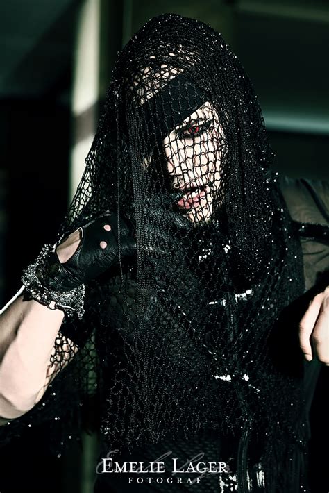 Bataar Devour Emelie Lager