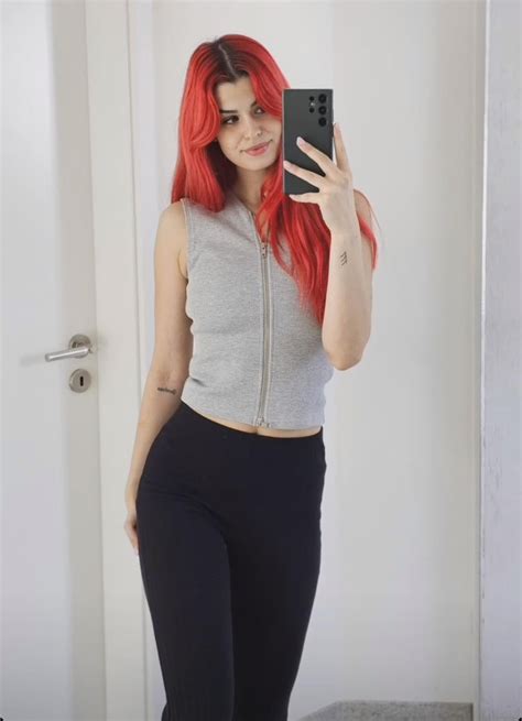 Anna Gazanis Rinfluencernsfw