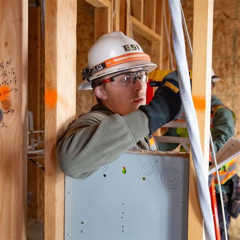 Esiconstruction Engineered Structures Inc Esi