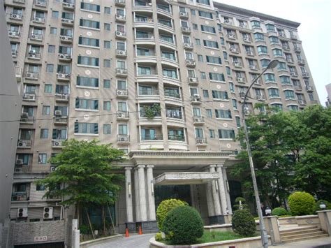 桃園中正藝文特區【住宅大樓】【華廈】【豪宅】【別墅透天】【店面】【土地】【豪宅】【農地】【建地】 歐洲桂冠景觀2房賀成交
