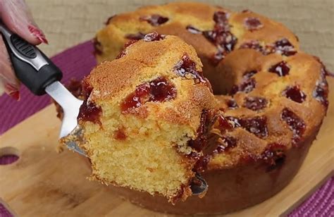 Bolo de fubá goiabada Receitas Dicas De Vó