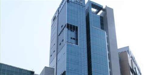 15층 건물 전체가 성형외과