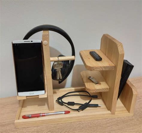 Підставка для телефона і навушників Настольный органайзер для мелочей 490 грн Поделки