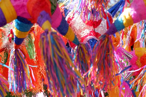 La piñata es un símbolo de tradición La Prensa de Houston
