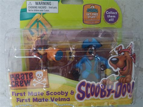 New Pirate Crew Scooby Doo Shaggy Velma Daphne Mystery Mates Action