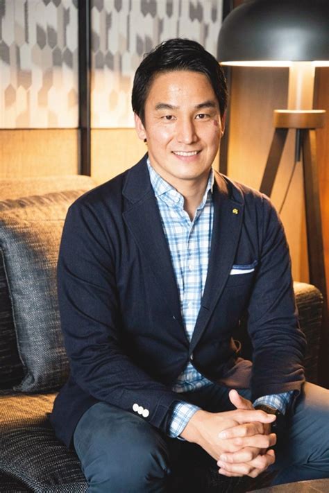【写真】競泳・松田丈志氏 子育てに奮闘する妻を支えながらの日々｜newsポストセブン