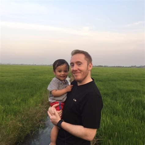 Jamie Alter Son Of Tom Alter Age Wife Biography And More Starsunfolded