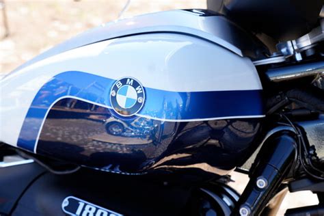 รูปภาพr18 เลือกดูภาพถ่ายสต็อก เวกเตอร์ และวิดีโอ184 Adobe Stock