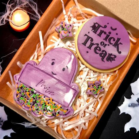 Halloween Biscuits Ghost T Box Biscuity
