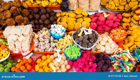 Dulces Tradicionales En Ecuador Foto De Archivo Imagen De Sabor