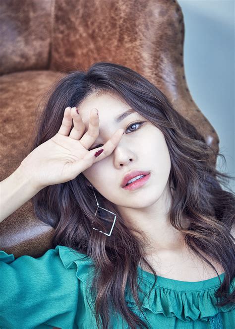 Hyosung Modelling I Dunno What For I Dunno Who But She Looks Amazing Asian Junkie