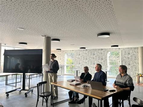 Lycee Polyvalent Charles Et Adrien Dupuy Sur Linkedin Maya Arnett