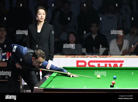 Hangzhou China Nd January Ronnie O Sullivan Of England Plays A Shot In A Match Against
