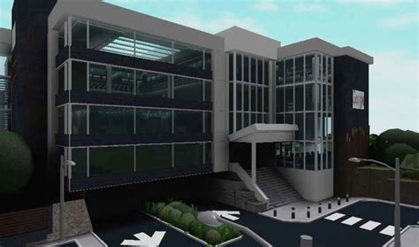 Moderne Woning Met Trap Naar De Ingang Bloxburg University Ideas