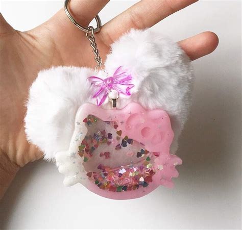 Hello Kitty Shaker Crafty Amino