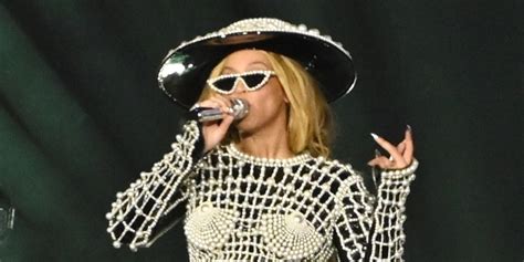 Beyonce Narrowly Avoids Wardrobe Malfunction During ‘renaissance Tour