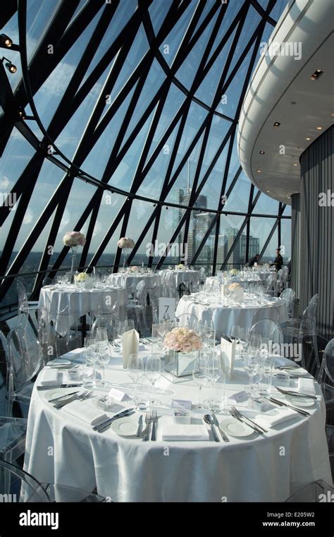 Gherkin Flowers Hi Res Stock Photography And Images Alamy