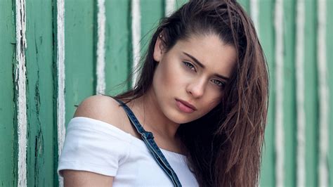 Daniela Melchior 4k Wallpaper Hd Celebrities Wallpapers 4k Wallpapers