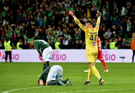 En Images Les Verts Cèdent Face à Montpellier