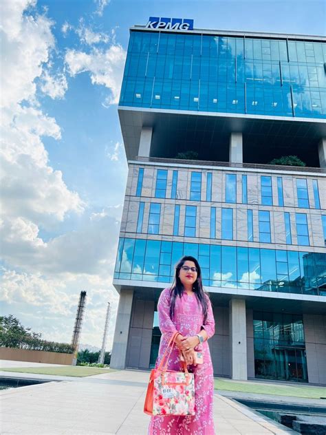 Saba Khan On Linkedin “right Attitude Will Land You At The Right Place