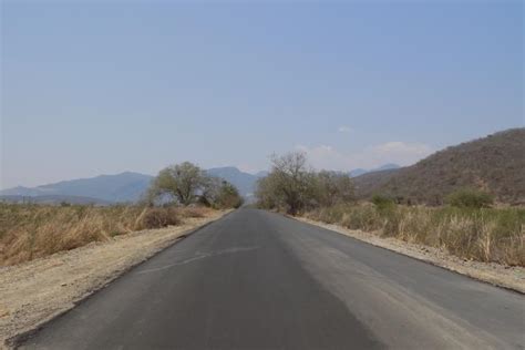 En reparación 22 kilómetros de la carretera que conecta al municipio de