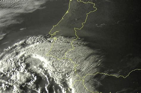 Así Entra La Nube De Polvo Sahariano En España Desde Marruecos ¿hasta