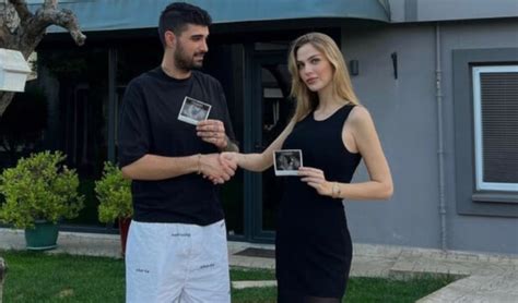 İdo Tatlıses ve Yasemin Şefkatli nin mutlu günü İkizleri dünyaya geldi