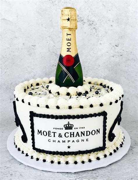 Bottle Cake Design Images Bottle Birthday Cake Ideas Champagne Cake